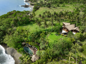 Beachfront Resort in Bali - Private Holiday Rental | Bali Holiday Villa ...